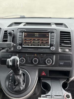 Melns Volkswagen Transporter 2012 Rīga, ar dzinēja tilpumu 2.00 L un nobraukumu 388 tūkst. km par 10500 €, foto 16 vietnē AUTOMOTO.COM.LV