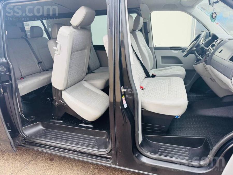 Black Volkswagen Transporter 2012 in Riga, with an engine capacity of 2.00 L and mileage of 280 thousand km for 8300 €, photo 6 on AUTOMOTO.COM.LV