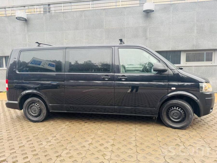 Black Volkswagen Transporter 2012 in Riga, with an engine capacity of 2.00 L and mileage of 280 thousand km for 8300 €, photo 8 on AUTOMOTO.COM.LV