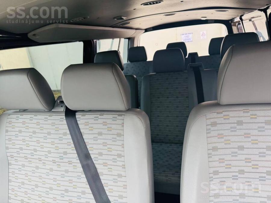 Black Volkswagen Transporter 2012 in Riga, with an engine capacity of 2.00 L and mileage of 280 thousand km for 8300 €, photo 11 on AUTOMOTO.COM.LV