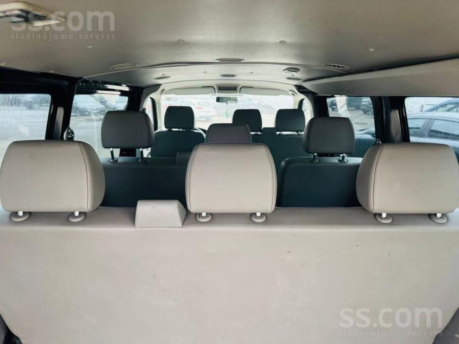 Black Volkswagen Transporter 2012 in Riga, with an engine capacity of 2.00 L and mileage of 280 thousand km for 8300 €, photo 14 on AUTOMOTO.COM.LV