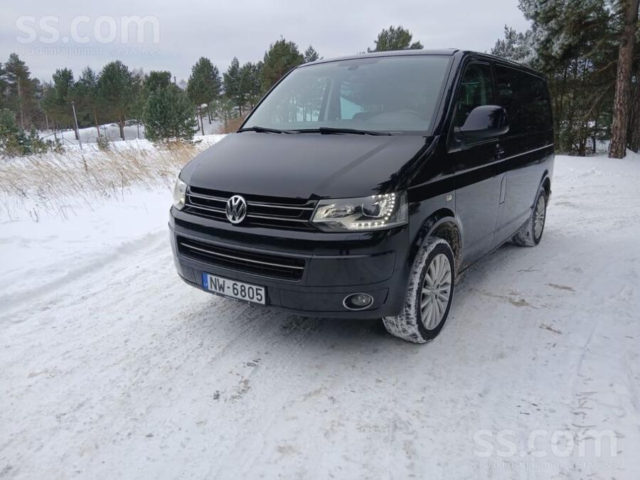 Melns Volkswagen Transporter 2015 Ventspils, ar dzinēja tilpumu 2.00 L un nobraukumu 261 tūkst. km par 14200 €, foto 1 vietnē AUTOMOTO.COM.LV