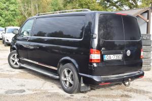 Black Volkswagen Transporter 2015 in Kuldiga, with an engine capacity of 2.00 L and mileage of 0 thousand km for 9990 €, photo 4 on AUTOMOTO.COM.LV