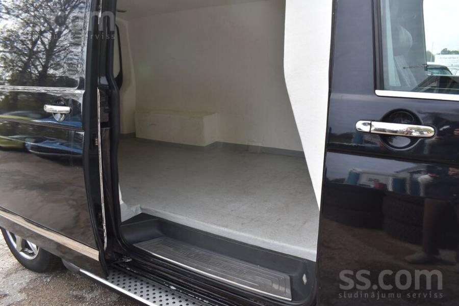 Black Volkswagen Transporter 2015 in Kuldiga, with an engine capacity of 2.00 L and mileage of 0 thousand km for 9990 €, photo 7 on AUTOMOTO.COM.LV