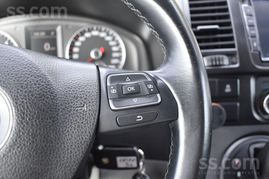 Black Volkswagen Transporter 2015 in Kuldiga, with an engine capacity of 2.00 L and mileage of 0 thousand km for 9990 €, photo 14 on AUTOMOTO.COM.LV
