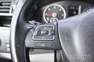 Black Volkswagen Transporter 2015 in Kuldiga, with an engine capacity of 2.00 L and mileage of 0 thousand km for 9990 €, photo 15 on AUTOMOTO.COM.LV