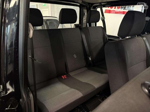 Black Volkswagen Transporter 2018 in Klaipeda, with an engine capacity of 2.00 L and mileage of 220 thousand km for 18900 €, photo 10 on AUTOMOTO.COM.LV