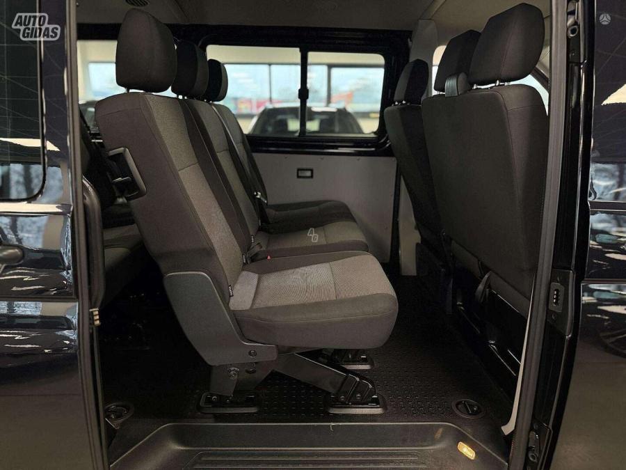 Melns Volkswagen Transporter 2018 Klaipėda, ar dzinēja tilpumu 2.00 L un nobraukumu 220 tūkst. km par 18900 €, foto 23 vietnē AUTOMOTO.COM.LV