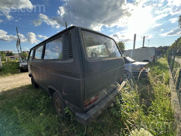Melns Volkswagen Transporter 1989 Ogre, ar dzinēja tilpumu 1.70 L un nobraukumu 0 tūkst. km par 1200 €, foto 6 vietnē AUTOMOTO.COM.LV