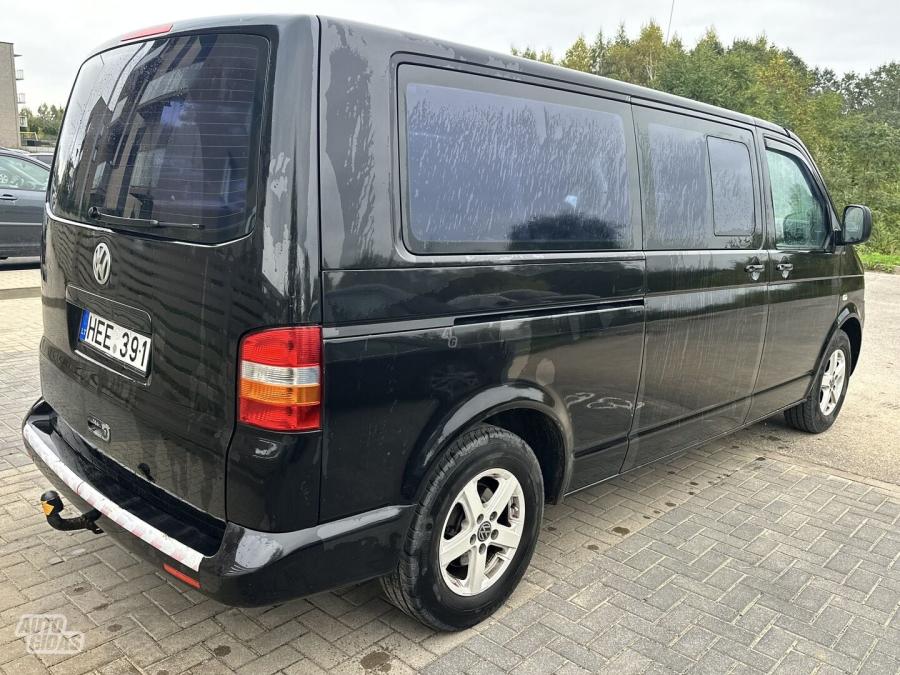 Melns Volkswagen Transporter 2004 Viļņa, ar dzinēja tilpumu 2.50 L un nobraukumu 400 tūkst. km par 3800 €, foto 4 vietnē AUTOMOTO.COM.LV