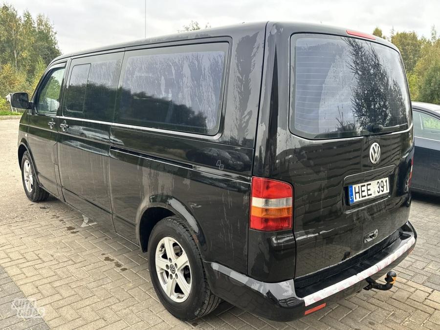 Melns Volkswagen Transporter 2004 Viļņa, ar dzinēja tilpumu 2.50 L un nobraukumu 400 tūkst. km par 3800 €, foto 5 vietnē AUTOMOTO.COM.LV