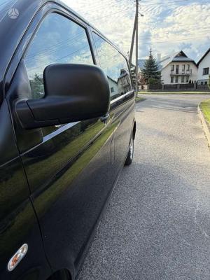 Black Volkswagen Transporter 2008 in Vilnius, with an engine capacity of 1.90 L and mileage of 213 thousand km for 6790 €, photo 4 on AUTOMOTO.COM.LV