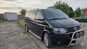 Black Volkswagen Transporter 2010 in Jonava, with an engine capacity of 2.00 L and mileage of 384 thousand km for 11000 €, photo 6 on AUTOMOTO.COM.LV