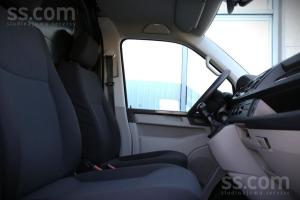 Melns Volkswagen Transporter 2017 Rīga, ar dzinēja tilpumu 2.00 L un nobraukumu 340 tūkst. km par 11495 €, foto 12 vietnē AUTOMOTO.COM.LV
