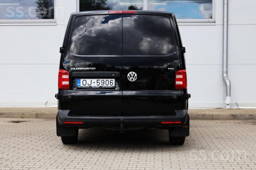 Melns Volkswagen Transporter 2017 Rīga, ar dzinēja tilpumu 2.00 L un nobraukumu 0 tūkst. km par 10995 €, foto 6 vietnē AUTOMOTO.COM.LV
