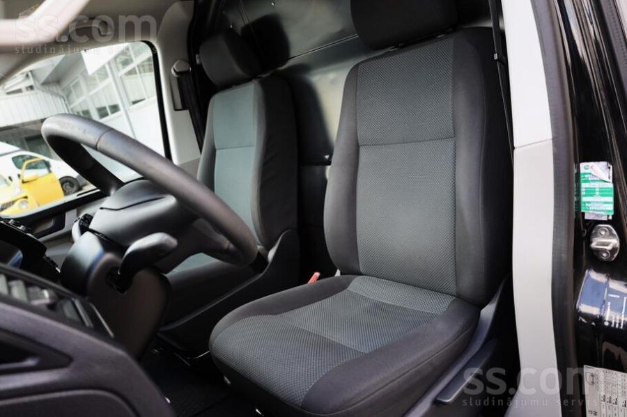 Melns Volkswagen Transporter 2017 Rīga, ar dzinēja tilpumu 2.00 L un nobraukumu 0 tūkst. km par 10995 €, foto 9 vietnē AUTOMOTO.COM.LV