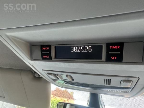 Black Volkswagen Transporter 2018 in Tallinn, with an engine capacity of 2.00 L and mileage of 178 thousand km for 18900 €, photo 4 on AUTOMOTO.COM.LV