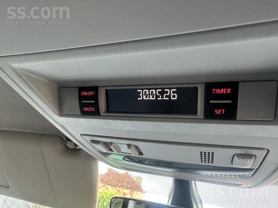 Black Volkswagen Transporter 2018 in Tallinn, with an engine capacity of 2.00 L and mileage of 178 thousand km for 18900 €, photo 5 on AUTOMOTO.COM.LV
