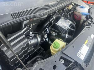 Black Volkswagen Transporter 2018 in Tallinn, with an engine capacity of 2.00 L and mileage of 178 thousand km for 18900 €, photo 12 on AUTOMOTO.COM.LV