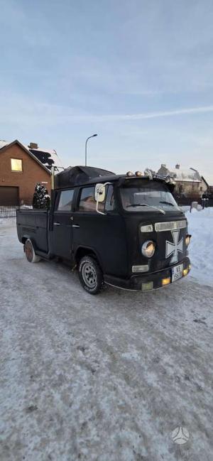 Melns Volkswagen Transporter 1971 Kauņa, ar dzinēja tilpumu 1.60 L un nobraukumu 22 tūkst. km par 5900 €, foto 5 vietnē AUTOMOTO.COM.LV