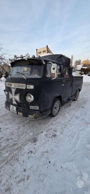 Melns Volkswagen Transporter 1971 Kauņa, ar dzinēja tilpumu 1.60 L un nobraukumu 22 tūkst. km par 5900 €, foto 7 vietnē AUTOMOTO.COM.LV