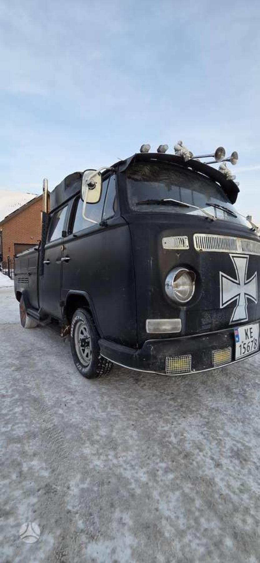 Melns Volkswagen Transporter 1971 Kauņa, ar dzinēja tilpumu 1.60 L un nobraukumu 22 tūkst. km par 5900 €, foto 8 vietnē AUTOMOTO.COM.LV