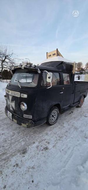 Melns Volkswagen Transporter 1971 Kauņa, ar dzinēja tilpumu 1.60 L un nobraukumu 22 tūkst. km par 5900 €, foto 9 vietnē AUTOMOTO.COM.LV