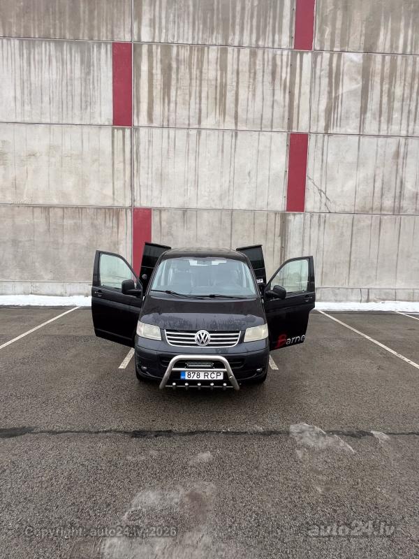 Black Volkswagen Transporter 2009 in Tallinn, with an engine capacity of 2.50 L and mileage of 343 thousand km for 3150 €, photo 4 on AUTOMOTO.COM.LV