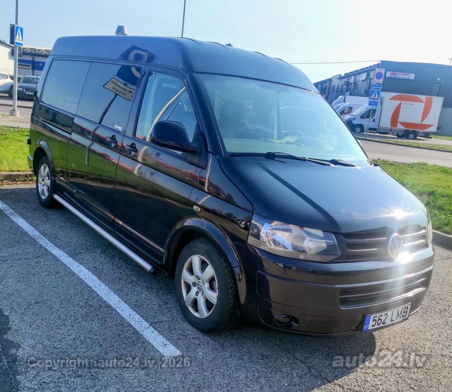 Melns Volkswagen Transporter 2010 Pērnava, ar dzinēja tilpumu 2.00 L un nobraukumu 311 tūkst. km par 12600 €, foto 1 vietnē AUTOMOTO.COM.LV