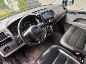 Melns Volkswagen Transporter 2010 Pērnava, ar dzinēja tilpumu 2.00 L un nobraukumu 311 tūkst. km par 12600 €, foto 5 vietnē AUTOMOTO.COM.LV