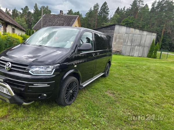 Black Volkswagen Transporter 2010 in Tallinn, with an engine capacity of 2.00 L and mileage of 280 thousand km for 10500 €, photo 5 on AUTOMOTO.COM.LV