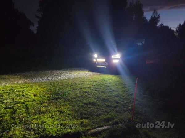 Volkswagen Transporter 2010 Tallina vietnÄ Melns Volkswagen Transporter 2010 Tallina, ar dzinÄja tilpumu 2.00 L un nobraukumu 282 tÅ«kst. km par 10500 ā¬, foto 9 vietnÄ AUTOMOTO.COM.LV