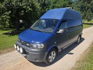 Zils Volkswagen Transporter 2010 Cēsis, ar dzinēja tilpumu 2.00 L un nobraukumu 285 tūkst. km par 9500 €, foto 9 vietnē AUTOMOTO.COM.LV