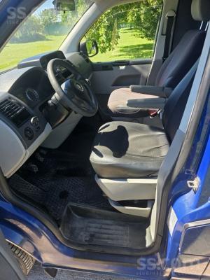 Zils Volkswagen Transporter 2010 Cēsis, ar dzinēja tilpumu 2.00 L un nobraukumu 285 tūkst. km par 9500 €, foto 14 vietnē AUTOMOTO.COM.LV