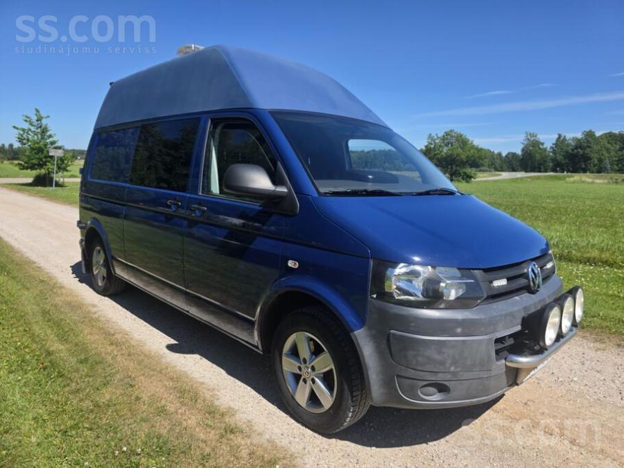 Zils Volkswagen Transporter 2010 Cēsis, ar dzinēja tilpumu 2.00 L un nobraukumu 285 tūkst. km par 9500 €, foto 20 vietnē AUTOMOTO.COM.LV