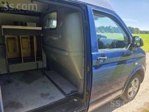 Zils Volkswagen Transporter 2010 Cēsis, ar dzinēja tilpumu 2.00 L un nobraukumu 285 tūkst. km par 9500 €, foto 25 vietnē AUTOMOTO.COM.LV