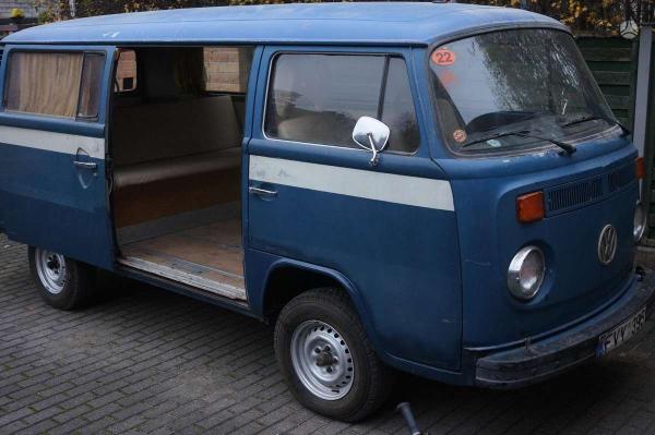 Blue Volkswagen Transporter 1973 in Vilnius, with an engine capacity of 1.60 L and mileage of 123 thousand km for 5900 €, photo 1 on AUTOMOTO.COM.LV
