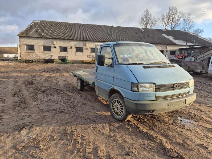 Zils Volkswagen Transporter 1995 Kauņa, ar dzinēja tilpumu 1.90 L un nobraukumu 120 tūkst. km par 900 €, foto 1 vietnē AUTOMOTO.COM.LV