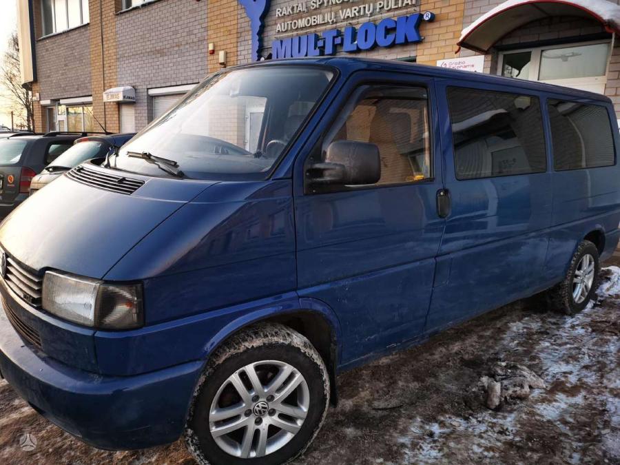 Zils Volkswagen Transporter 1998 Viļņa, ar dzinēja tilpumu 2.50 L un nobraukumu 456 tūkst. km par 3450 €, foto 23 vietnē AUTOMOTO.COM.LV