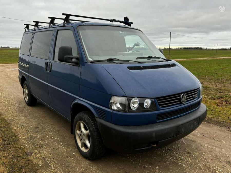 Zils Volkswagen Transporter 2002 Panevēža, ar dzinēja tilpumu 2.50 L un nobraukumu 340 tūkst. km par 4200 €, foto 1 vietnē AUTOMOTO.COM.LV