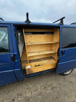 Zils Volkswagen Transporter 2002 Panevēža, ar dzinēja tilpumu 2.50 L un nobraukumu 340 tūkst. km par 4200 €, foto 7 vietnē AUTOMOTO.COM.LV