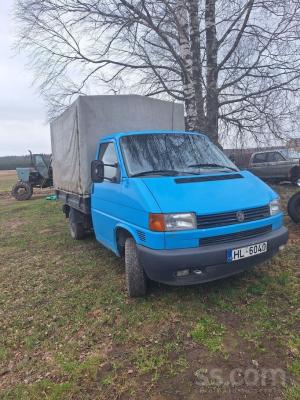 Zils Volkswagen Transporter 2002 Madona, ar dzinēja tilpumu 2.50 L un nobraukumu 716 tūkst. km par 1600 €, foto 6 vietnē AUTOMOTO.COM.LV