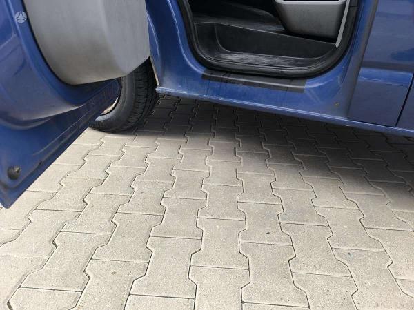 Zils Volkswagen Transporter 2003 Viļņa, ar dzinēja tilpumu 1.90 L un nobraukumu 332 tūkst. km par 4950 €, foto 10 vietnē AUTOMOTO.COM.LV