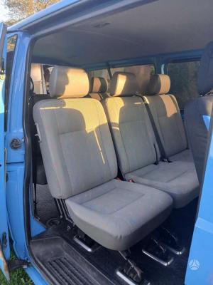 Blue Volkswagen Transporter 2006 in Vilnius, with an engine capacity of 1.90 L and mileage of 332 thousand km for 6850 €, photo 12 on AUTOMOTO.COM.LV
