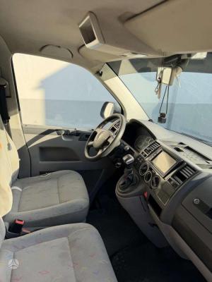 Blue Volkswagen Transporter 2006 in Vilnius, with an engine capacity of 2.50 L and mileage of 580 thousand km for 3000 €, photo 16 on AUTOMOTO.COM.LV