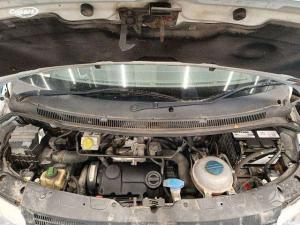 Zils Volkswagen Transporter 2007 Kauņa, ar dzinēja tilpumu 1.99 L un nobraukumu 143 tūkst. km par 1750 €, foto 5 vietnē AUTOMOTO.COM.LV