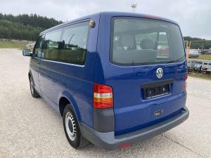 Blue Volkswagen Transporter 2007 in Vilnius, with an engine capacity of 1.90 L and mileage of 138 thousand km for 7950 €, photo 4 on AUTOMOTO.COM.LV