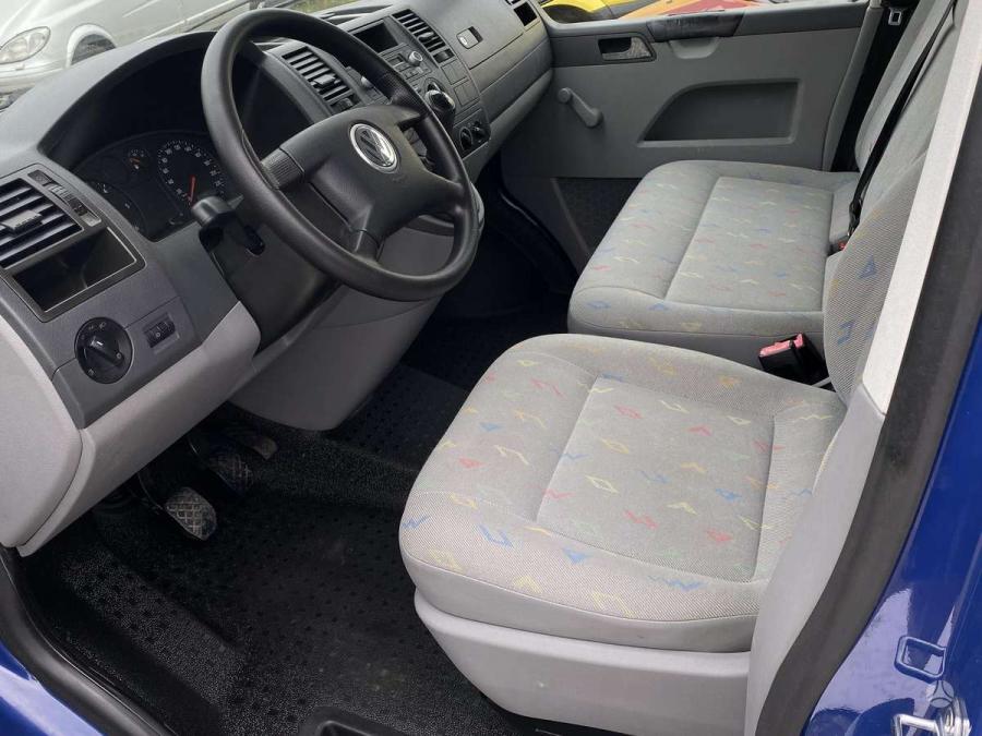 Blue Volkswagen Transporter 2007 in Vilnius, with an engine capacity of 1.90 L and mileage of 138 thousand km for 7950 €, photo 13 on AUTOMOTO.COM.LV