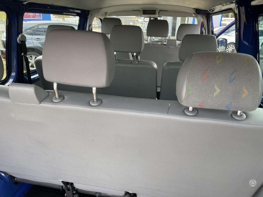 Blue Volkswagen Transporter 2007 in Vilnius, with an engine capacity of 1.90 L and mileage of 138 thousand km for 7950 €, photo 21 on AUTOMOTO.COM.LV