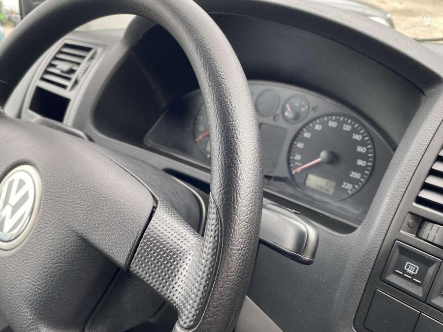 Blue Volkswagen Transporter 2007 in Vilnius, with an engine capacity of 1.90 L and mileage of 138 thousand km for 7950 €, photo 23 on AUTOMOTO.COM.LV
